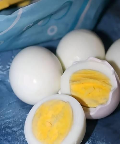 Everything You Need to Know About Eating Eggs Daily - Amazing